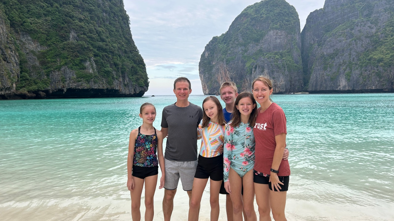 Thanksgiving in Thailand: A Family Adventure in Serving Together ...